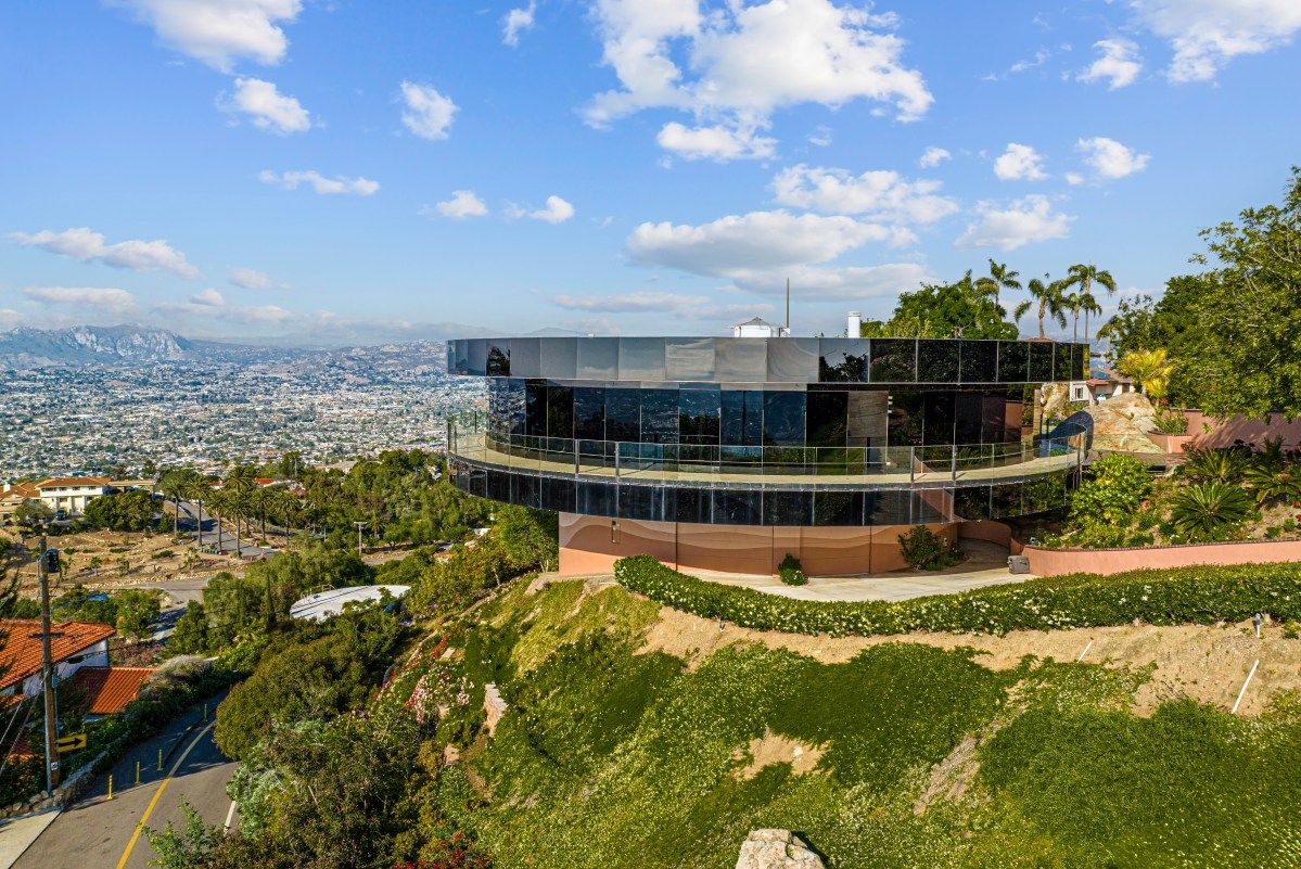 Wondrous rotating La Mesa home on market as sellers moving to Coronado