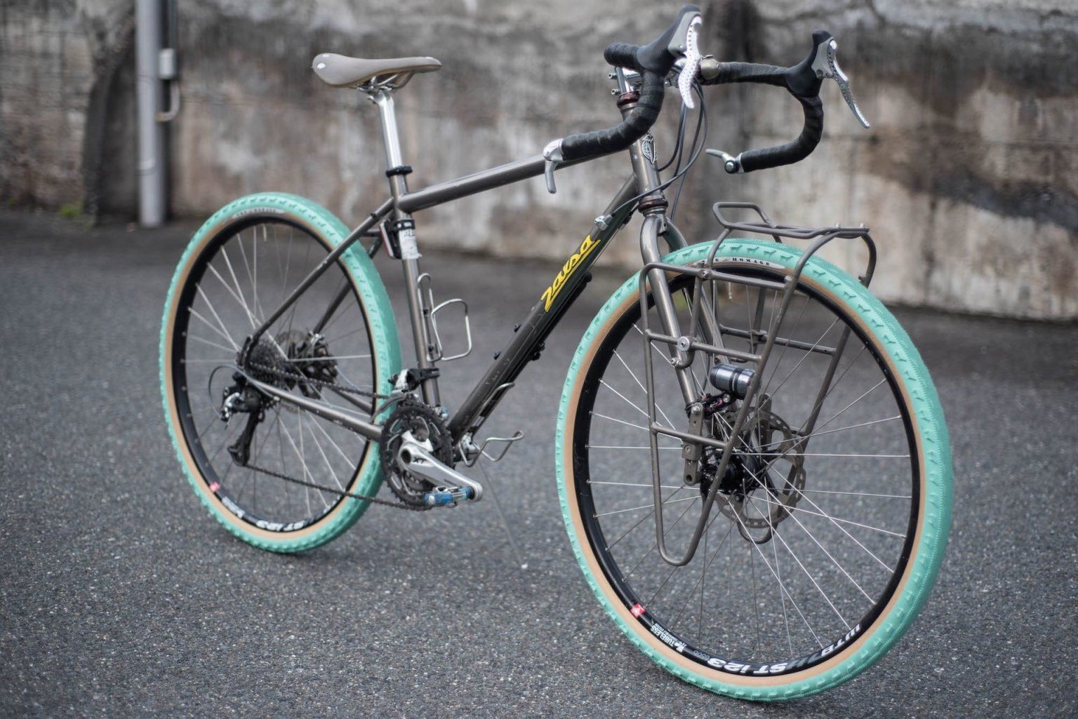 SimWorks: The Homage Panaracer Tyre – Action Bicycle Club