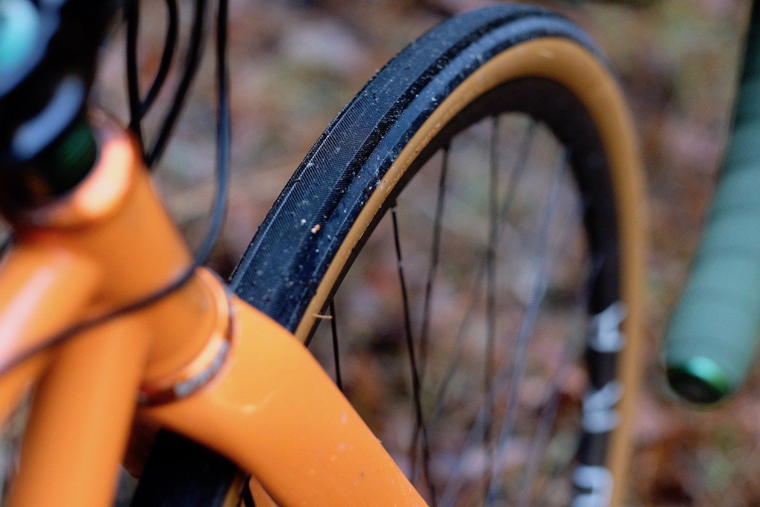 SimWorks: Volummy Tubeless Tyre – Action Bicycle Club