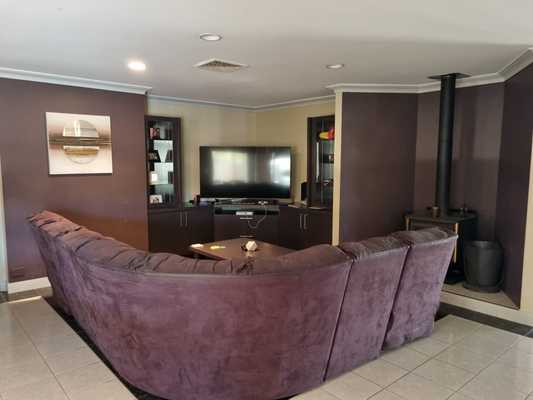 Large room with private bathroom - RoomMates FlatMates HouseMates Share ...