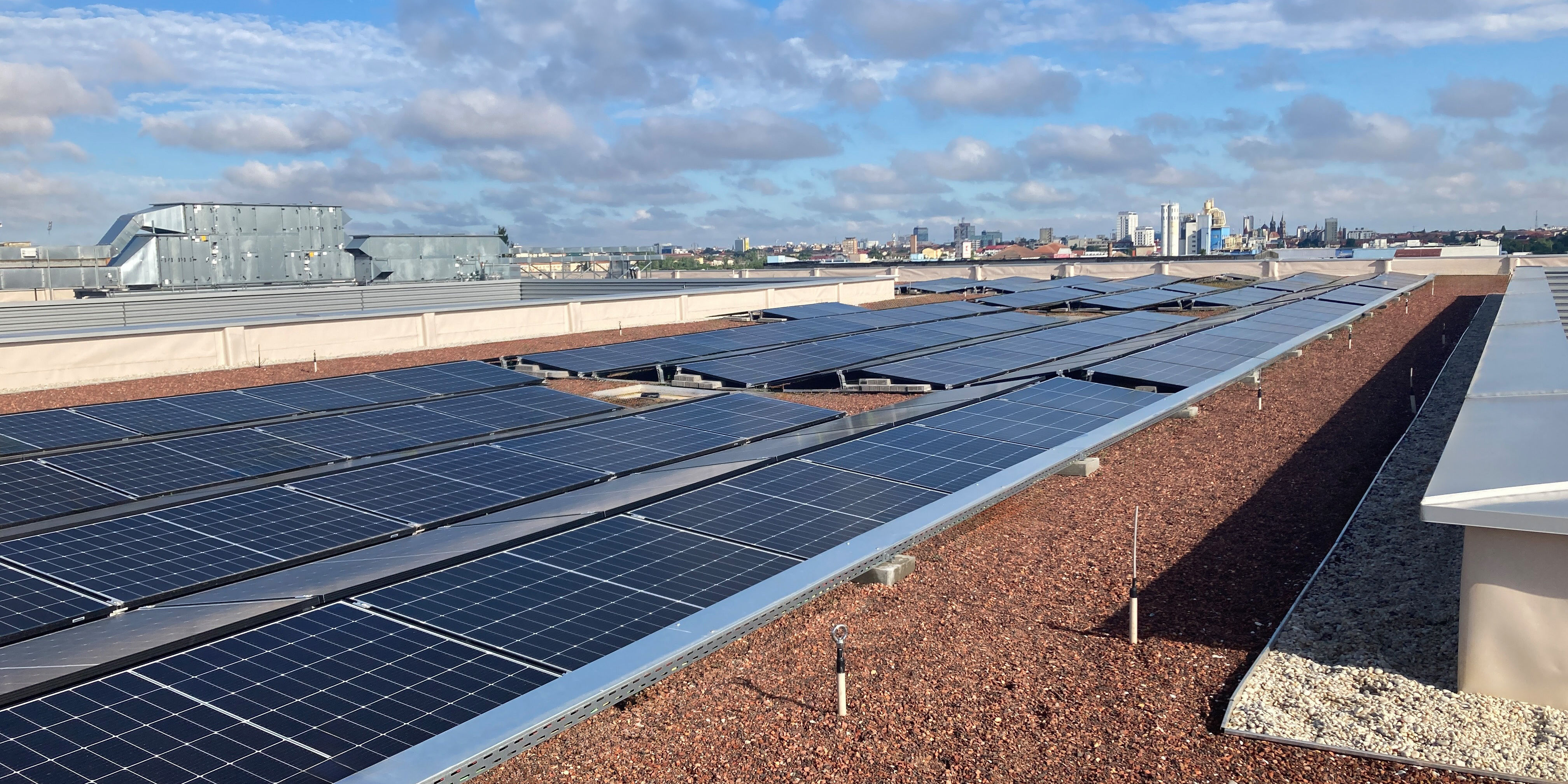 Site expansion: production, logistics & office building.