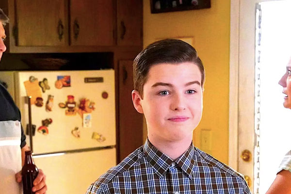 The Evolution of Young Sheldon: A Deeper Look at the Coopers and ...