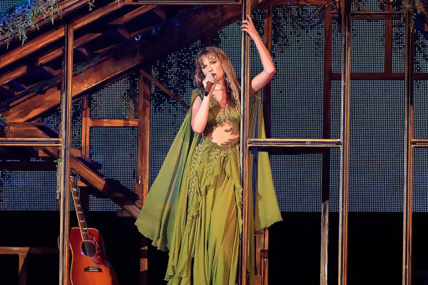 Taylor Swifts Unforgettable Moments On The Eras Tour A Tale Of Grace And Resilience 