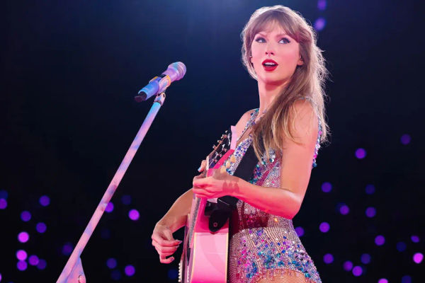 Netflix Introduces Beyoncé-Inspired Movie Collections for 'Homecoming ...