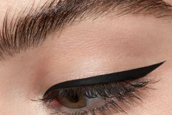 Unleash Your Inner Diva - The Ultimate Waterproof Liquid Eyeliner for ... Unleash Your Inner Diva - The Ultimate Waterproof Liquid Eyeliner for ...