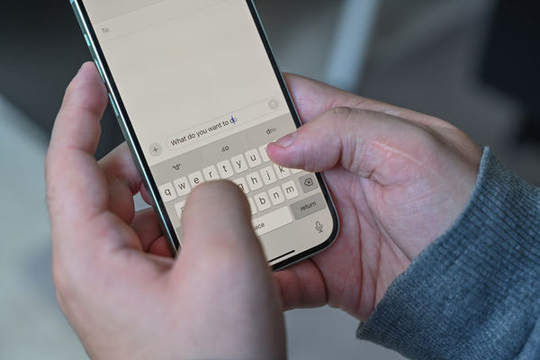 How to Easily Schedule Text Messages on iPhone