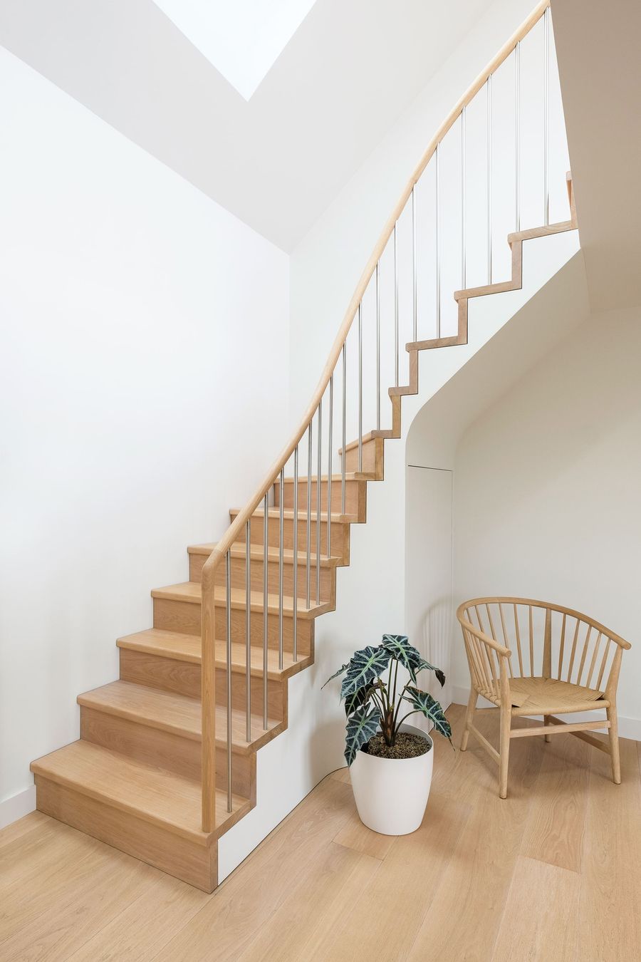 Bespoke Feature Staircases + Custom Fitted Interiors | Angus+Mack