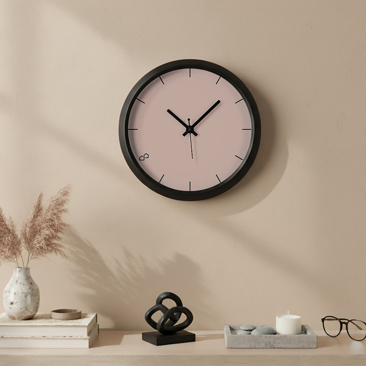 Noma Plastic Clock