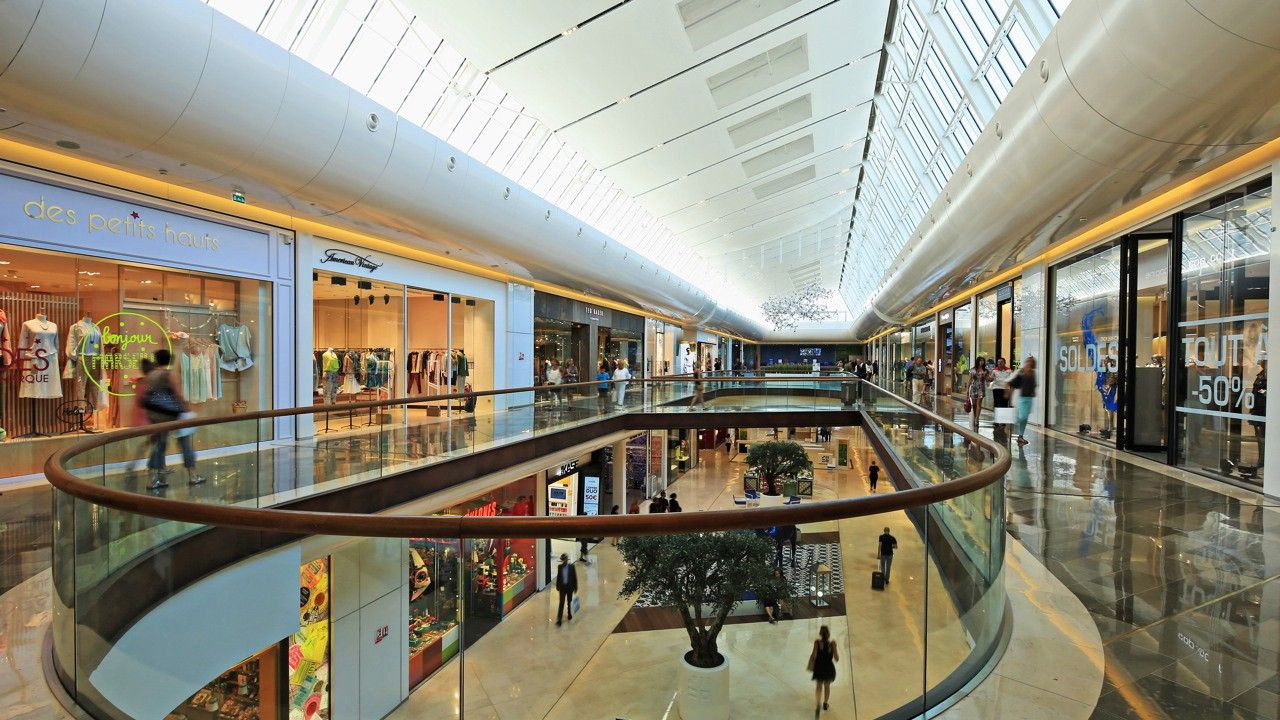 Complexe commercial et de loisirs, Les Terrasses du Port, Marseille ...