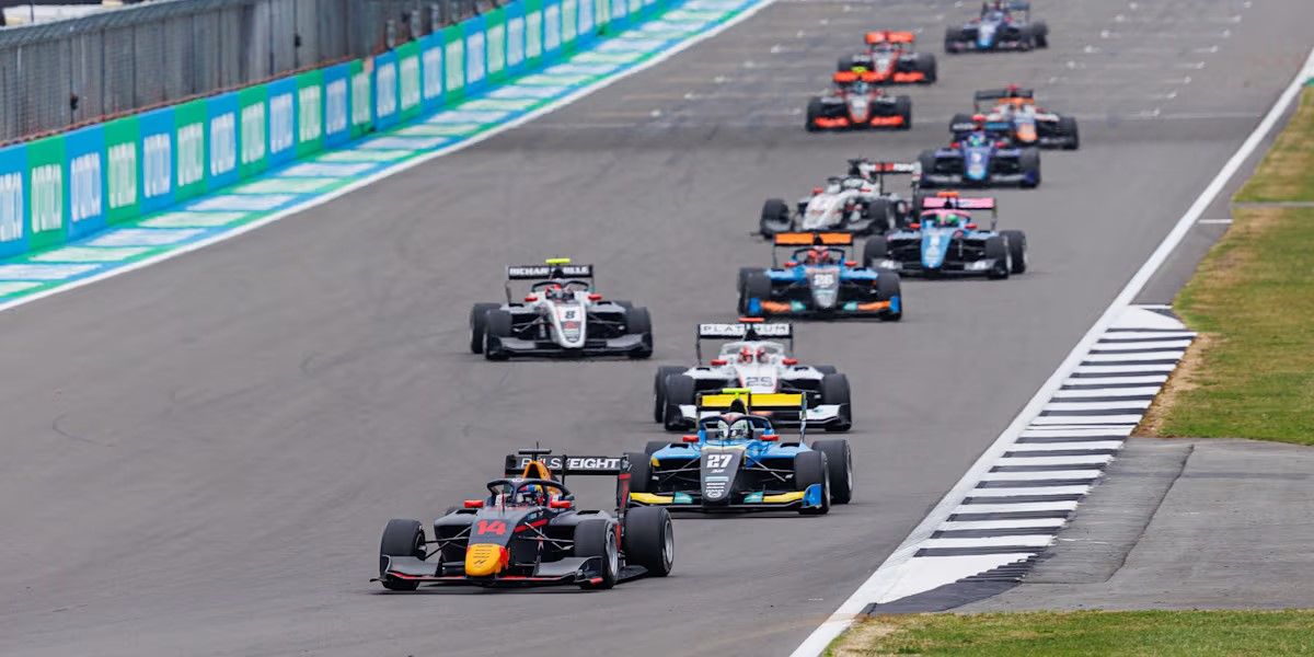 The priceless value of Formula 1 trophies: luxury and craftsmanship