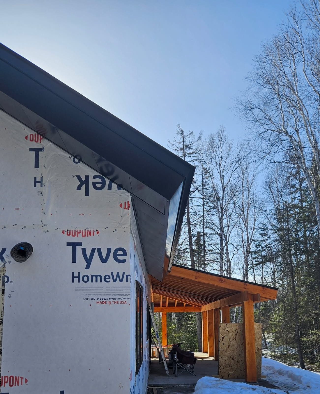 Metal Soffit Installation – Iron Ridge Construction