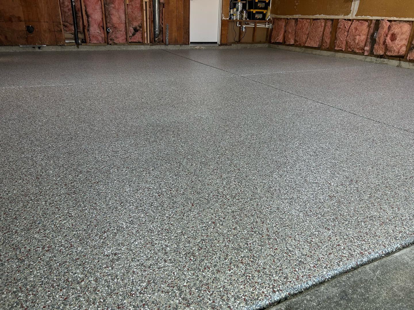 Cement Overlays | Epoxy Flooring Solutions - Leading Edge Coatings