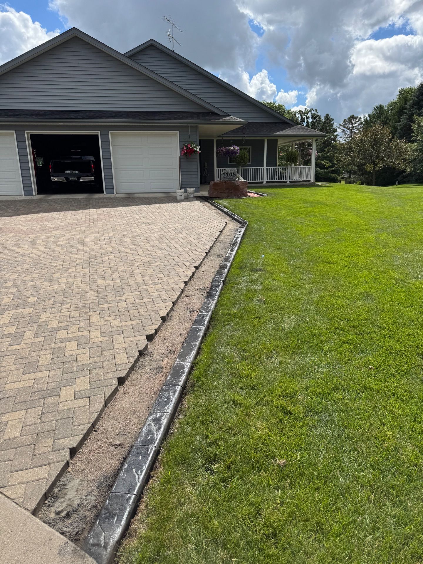 Stunning Decorative Curbing for Elegant Landscapes | Elevated Curb Appeal