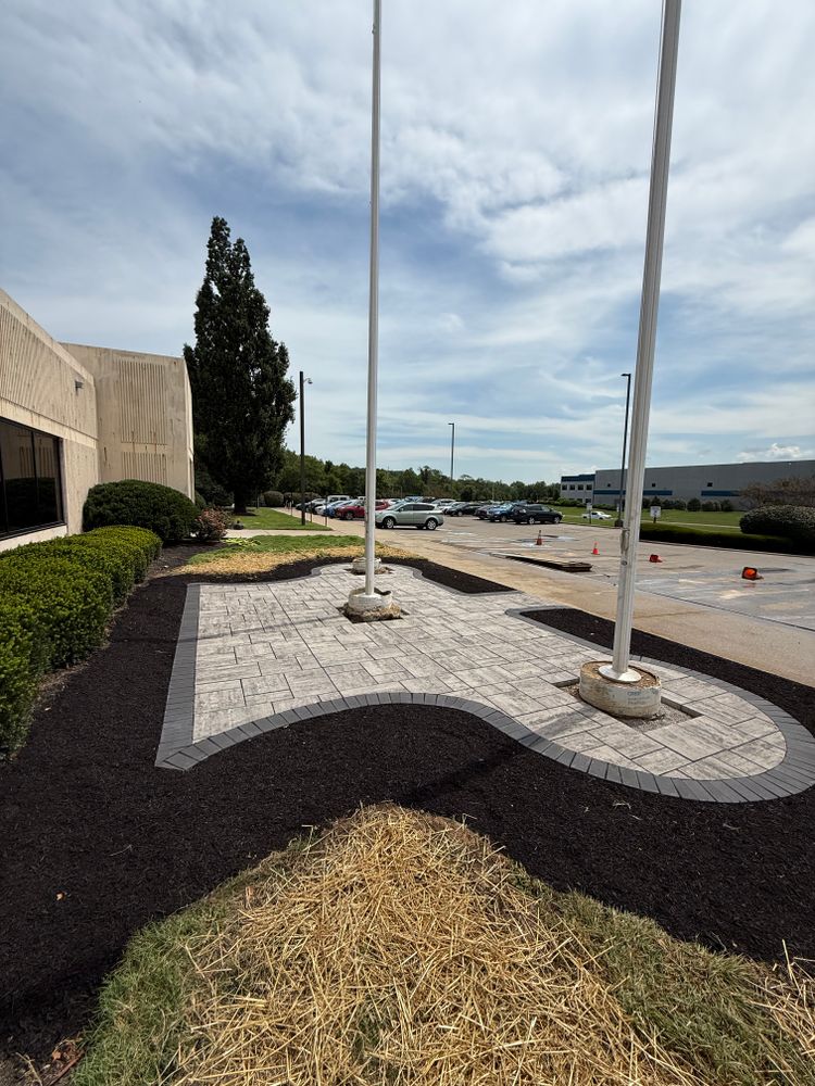 Woolf's Mixed Materials for Outdoor Spaces | Woolf Outdoor Services