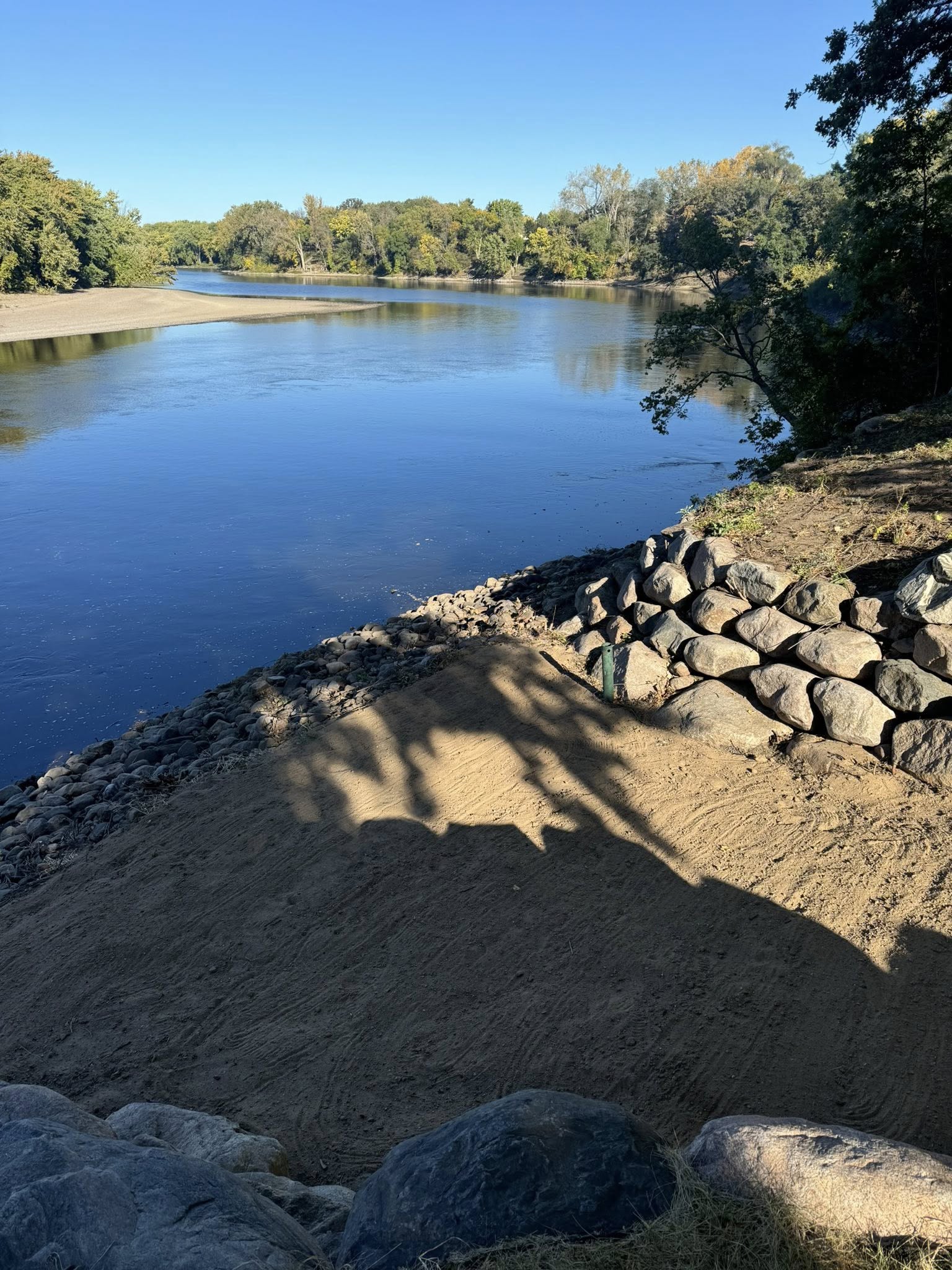 Shoreline Restoration Services | Extra Mile Outdoor Services