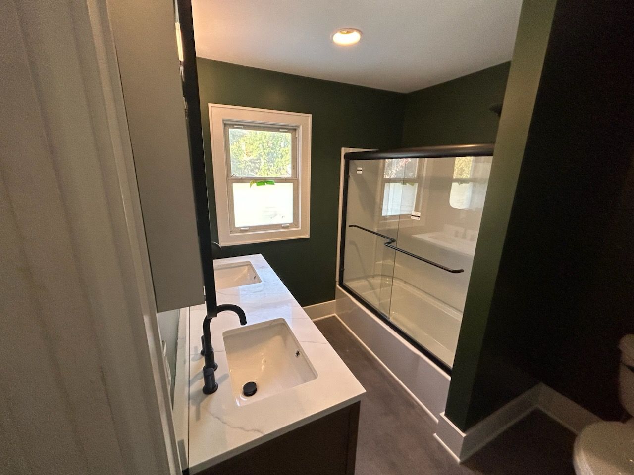 Bathroom Remodel with Modern Design | 616 Custom Construction