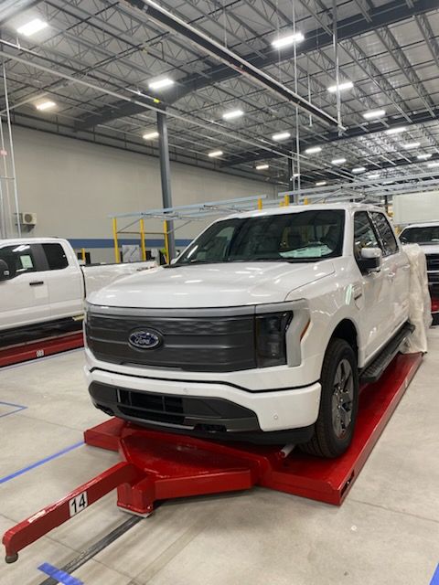 Installation of Power Monitors at Automotive Plant | Electrical Industries