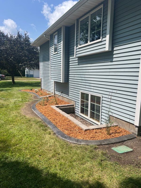 Landscape Refresh with Mulch and Edging Installation | Groundsman