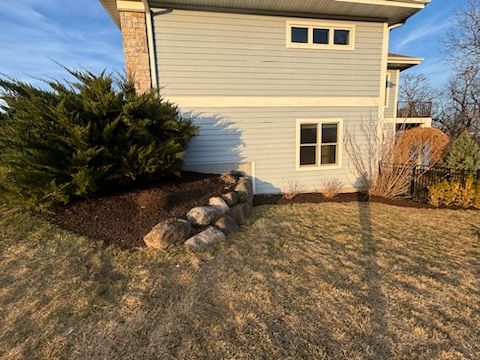 Mulching for Enhanced Curb Appeal | Damon Landscape