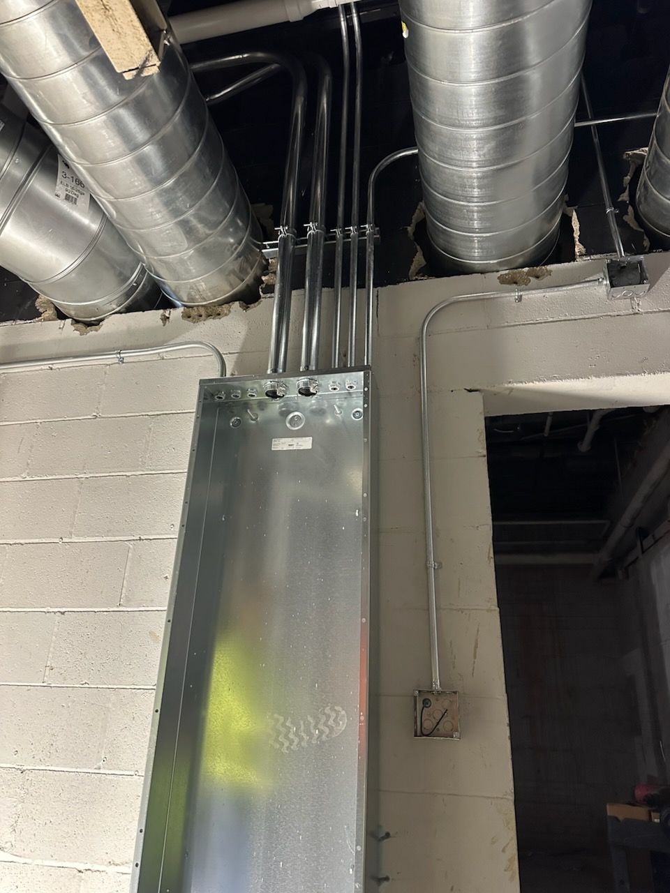 Commercial Electrical Conduit Installation | Pro Circuit Electric LLC