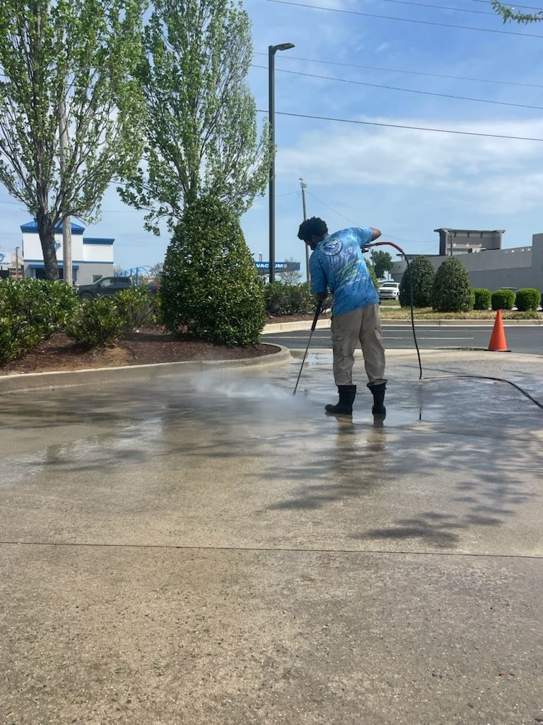 Commercial Parking Lot Cleaning | NC Window Cleaning