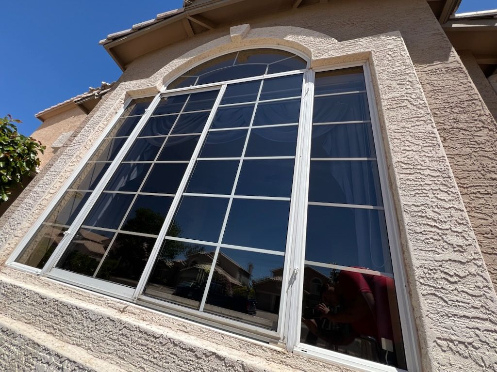 Sparkling Window Transformation in Tempe | Moore Maintenance