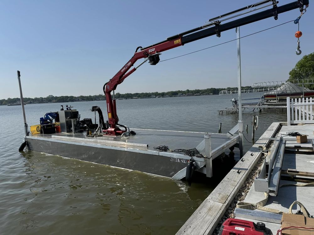 Barge Work Services in Nebraska | MD Aquatics
