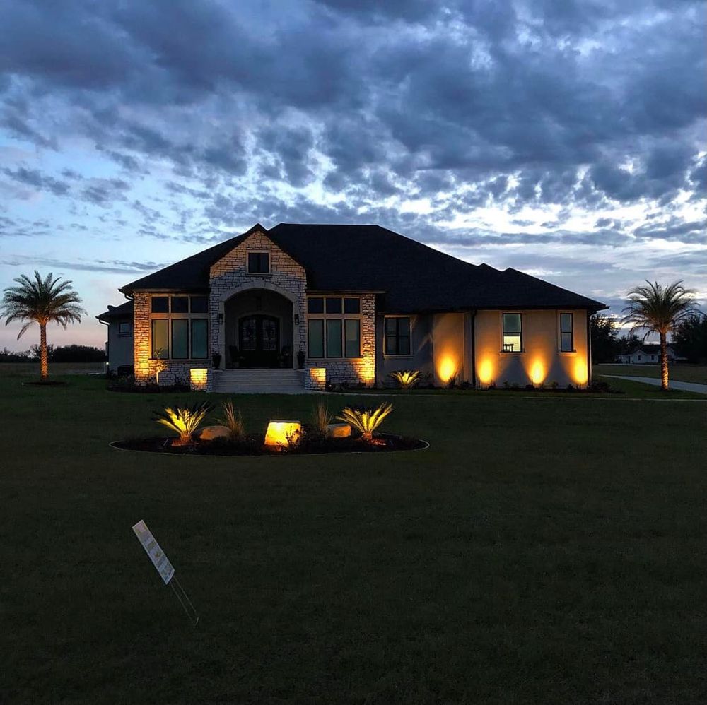 Outdoor Lighting Services for Your Landscape | Total Grounds Management