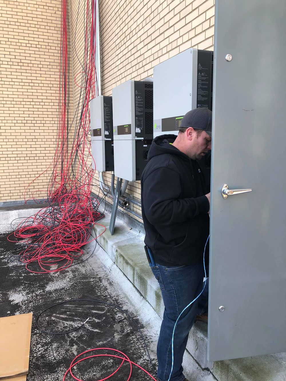Electrician Services Expert - Pro Circuit Electric LLC
