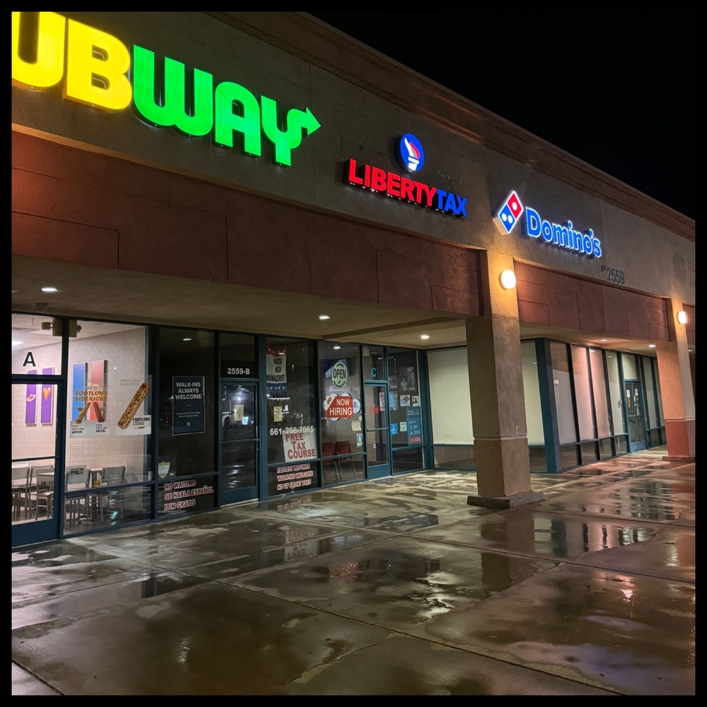 Shopping Center Washing Services | Pressurize Washing Systems LLC