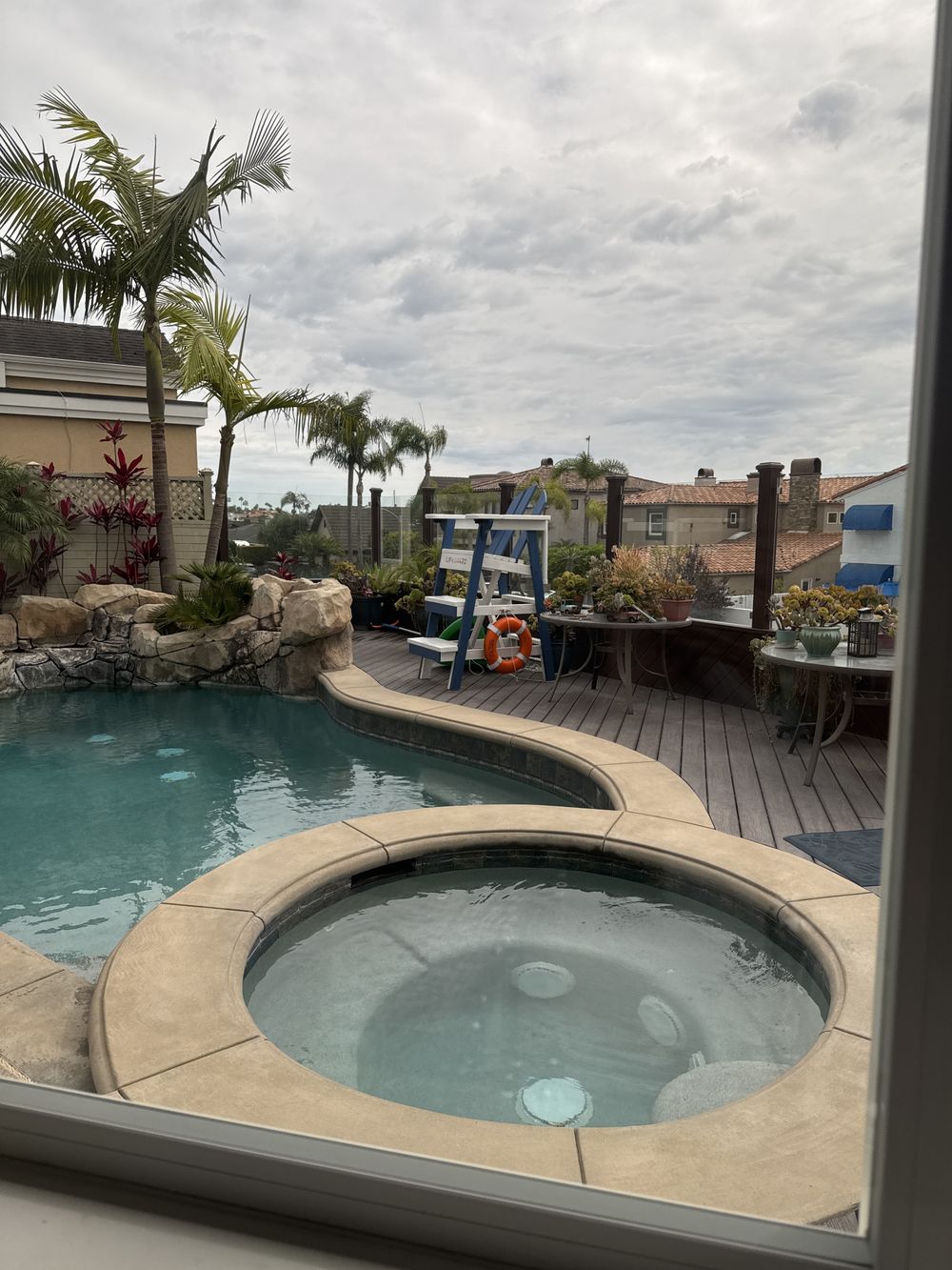Pressure Washing Services - Revitalize Your Home | Flamingo Pro
