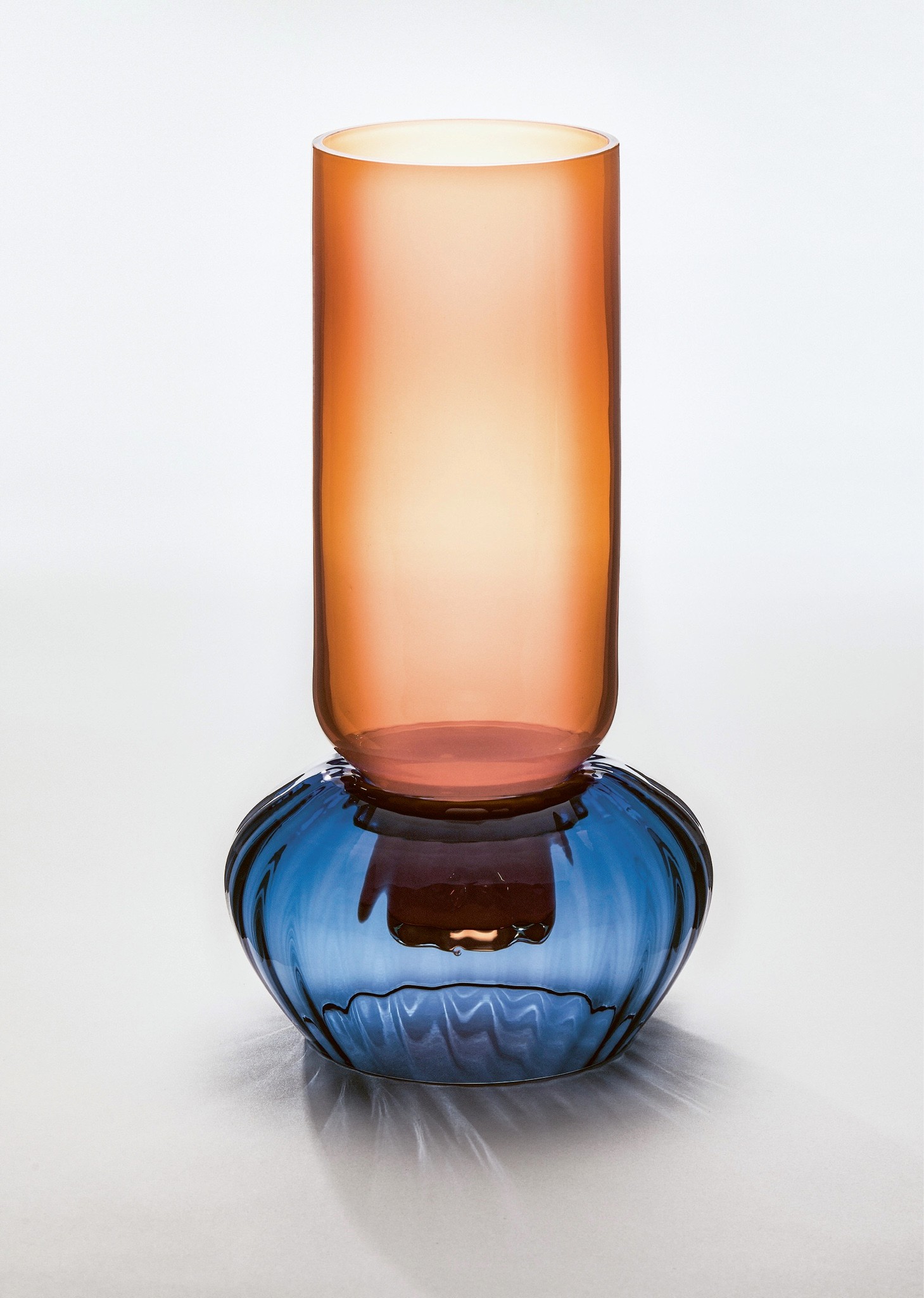 Hochparterre - Solide Basis, schlanker Hals