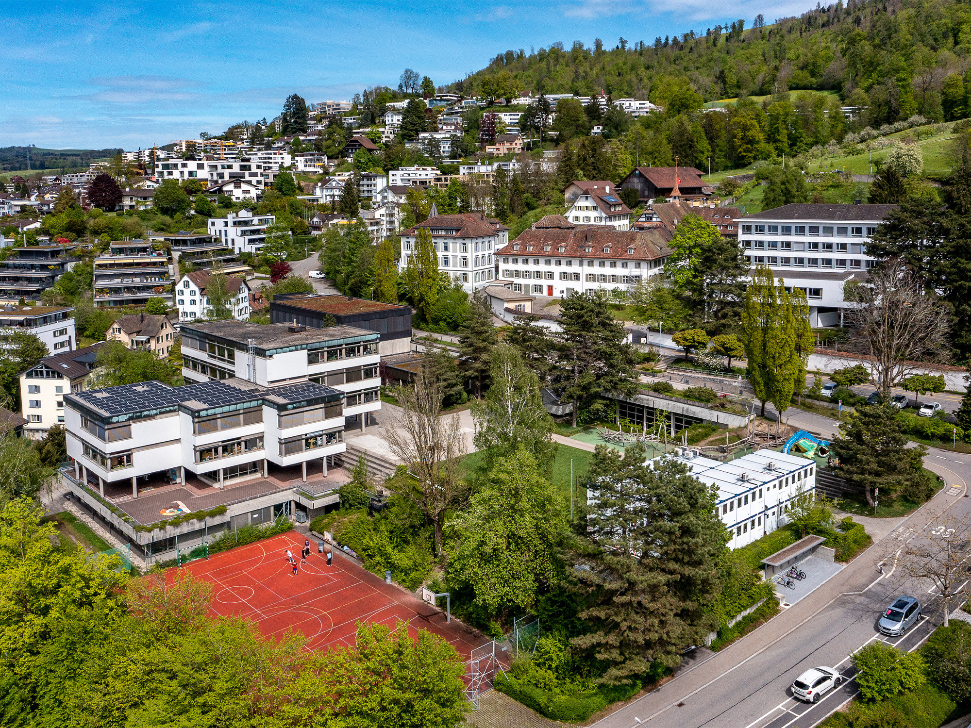 Hochparterre - Zurück auf Feld eins