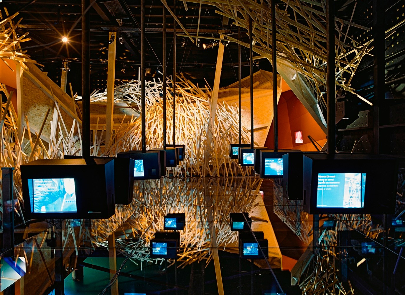 Hochparterre - Die Generation Expo