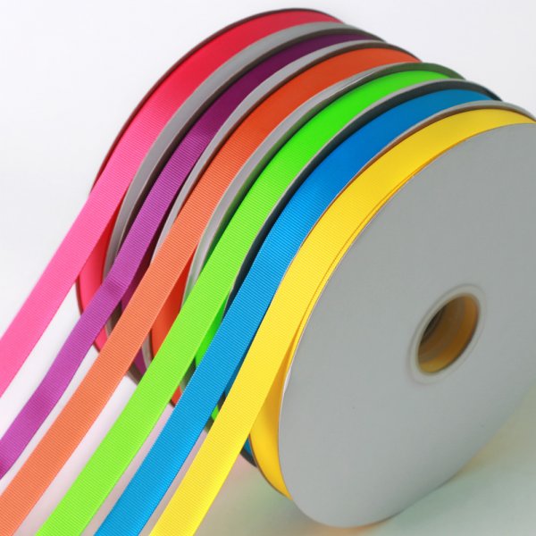 Shop custom ribbons, ribbon rolls, handmade ribbon bows with MingRibbon