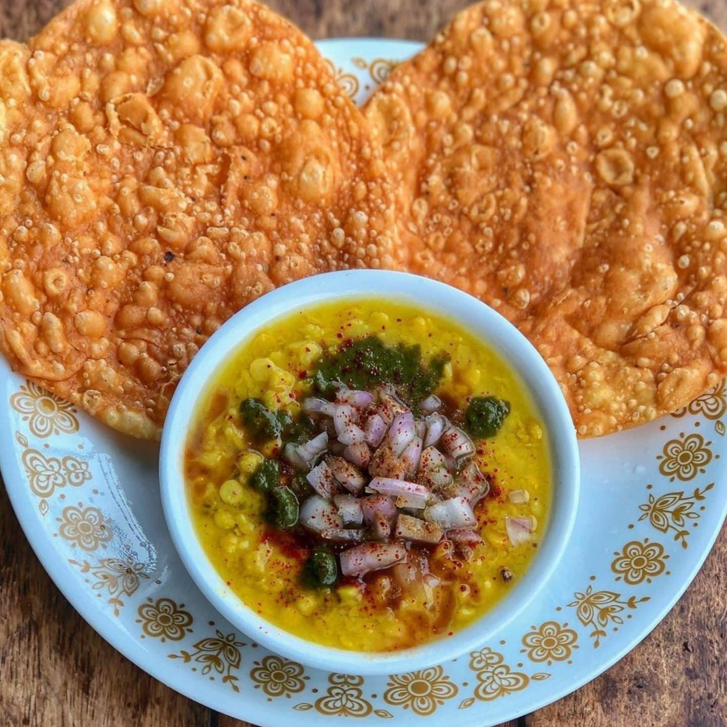Best 5 Places For Dal Pakwan In Ahmedabad