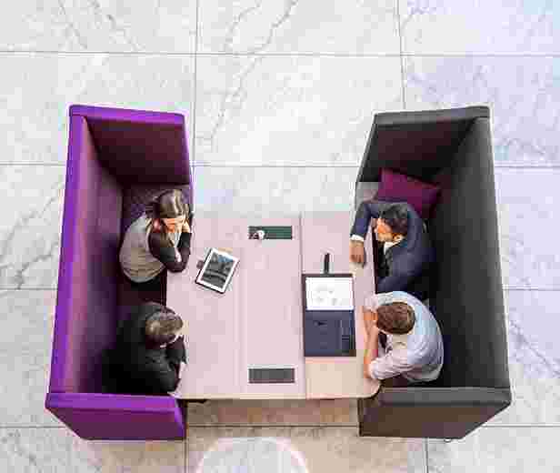 A Shift to Alternative Workpoints in Dynamic Workplaces. | Vidak