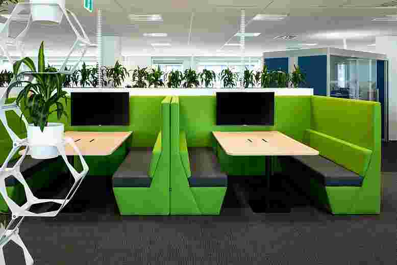 Huddle Collaborative Booths | Vidak