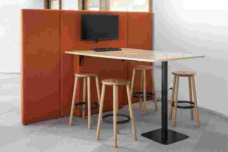 Huddle Collaborative Booths | Vidak