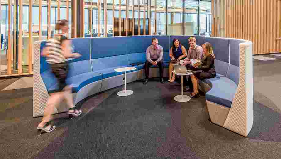 Huddle Collaborative Booths | Vidak