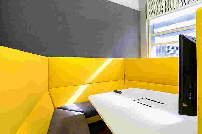 Huddle Collaborative Booths | Vidak