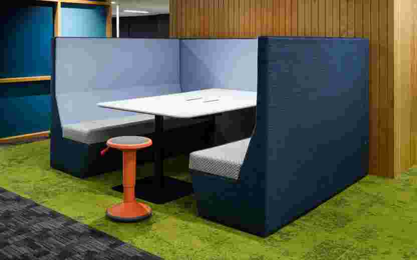 Huddle Collaborative Booths | Vidak
