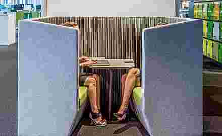 Huddle Collaborative Booths | Vidak