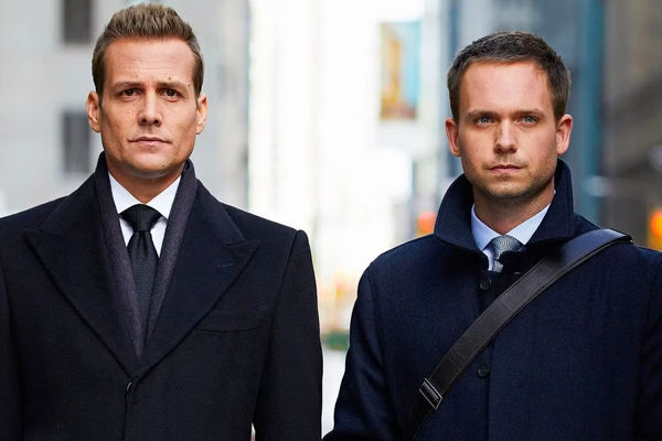 What Suits L.A.'s Premiere Should Learn From the Original Suits Pilot