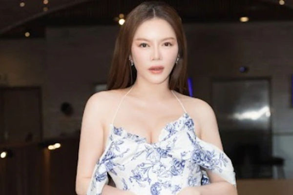 Lý Nhã Kỳ và Hồ Quỳnh Hương: Sự kết hợp đầy sắc màu trong làn sóng âm nhạc