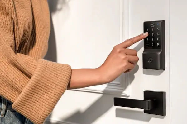 Eufy Smart Lock Not Connecting To Bluetooth | (4 Prevention Tips) - Nerd Plus Art