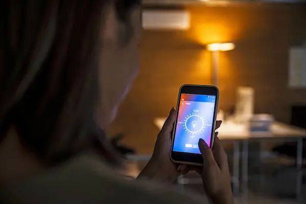 Smart Bulbs 2024: A Complete Guide To (Setup And Best Uses)