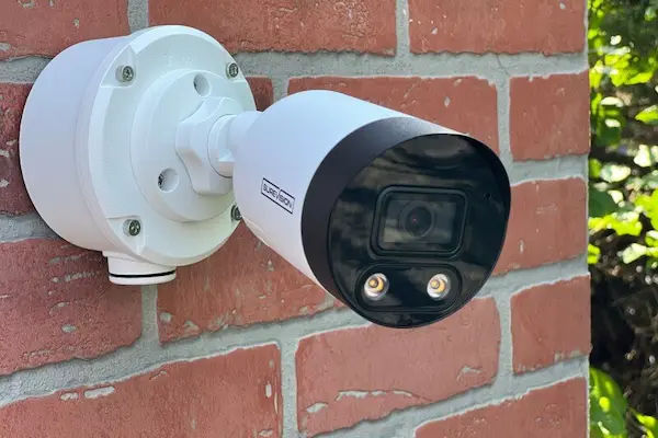 How To Tell If A Security Camera Is On? | (4 Sure Signs) - Nerd Plus Art