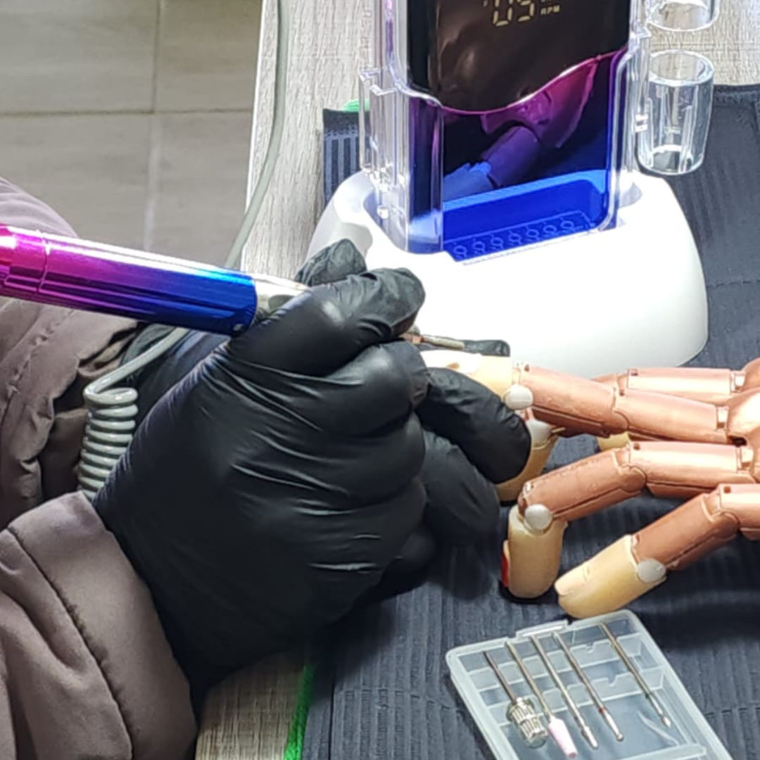 Certification Courses - Crystal Clawz Training Academy