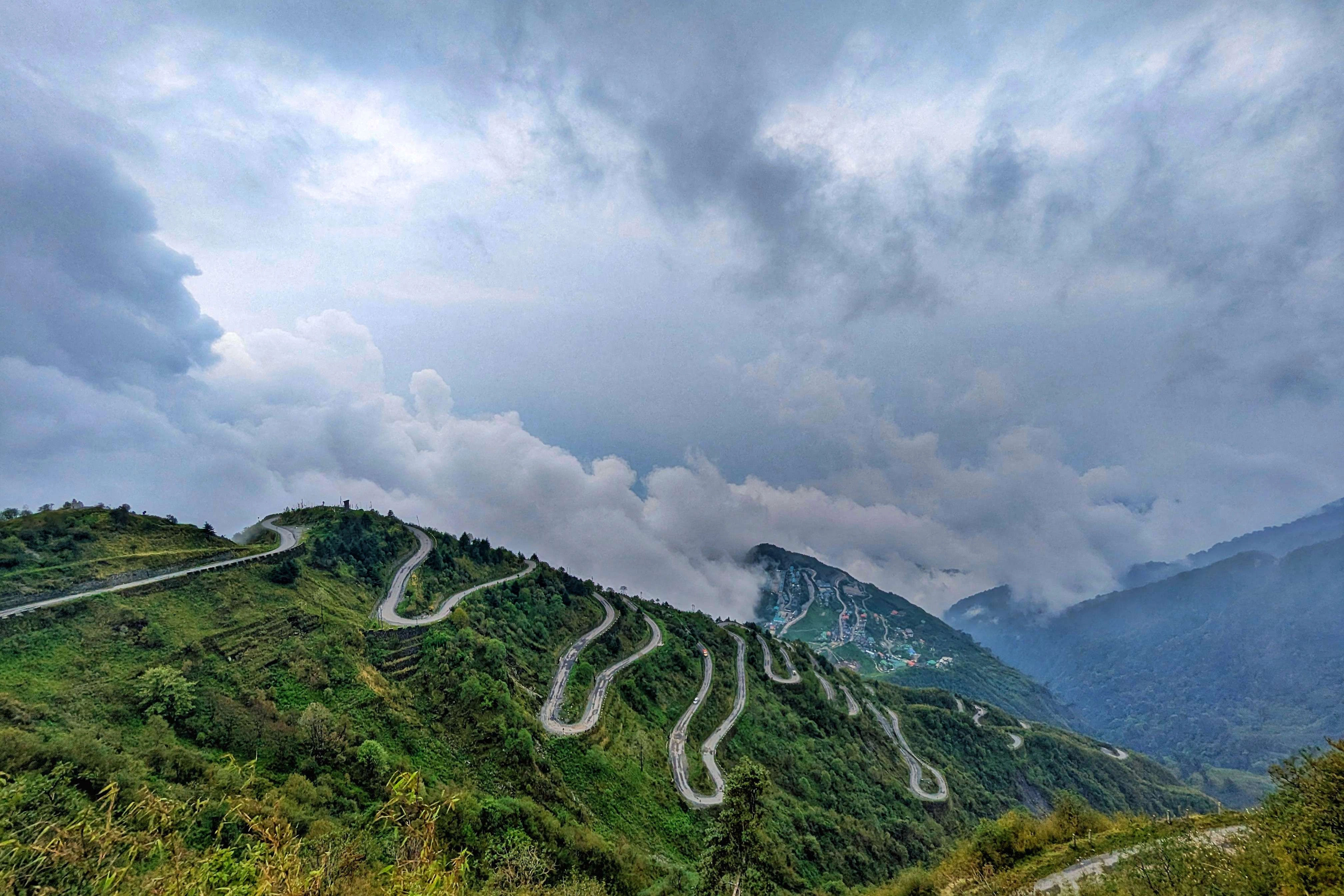 Zuluk Silk Route Tour | Nathang, Aritar & Rishikhola Trip – East Sikkim